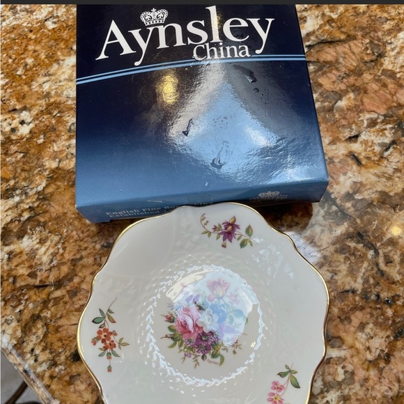 Ansley | Other | Ansley Bone China Howard Spraysclyde Sweet | Poshmark